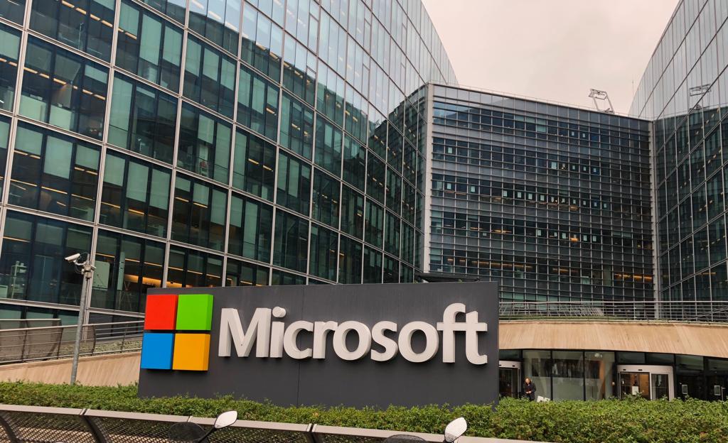 Rencontre avec les équipes de Carlo Purassanta (PDG Microsoft France) | De quoi je me MEL